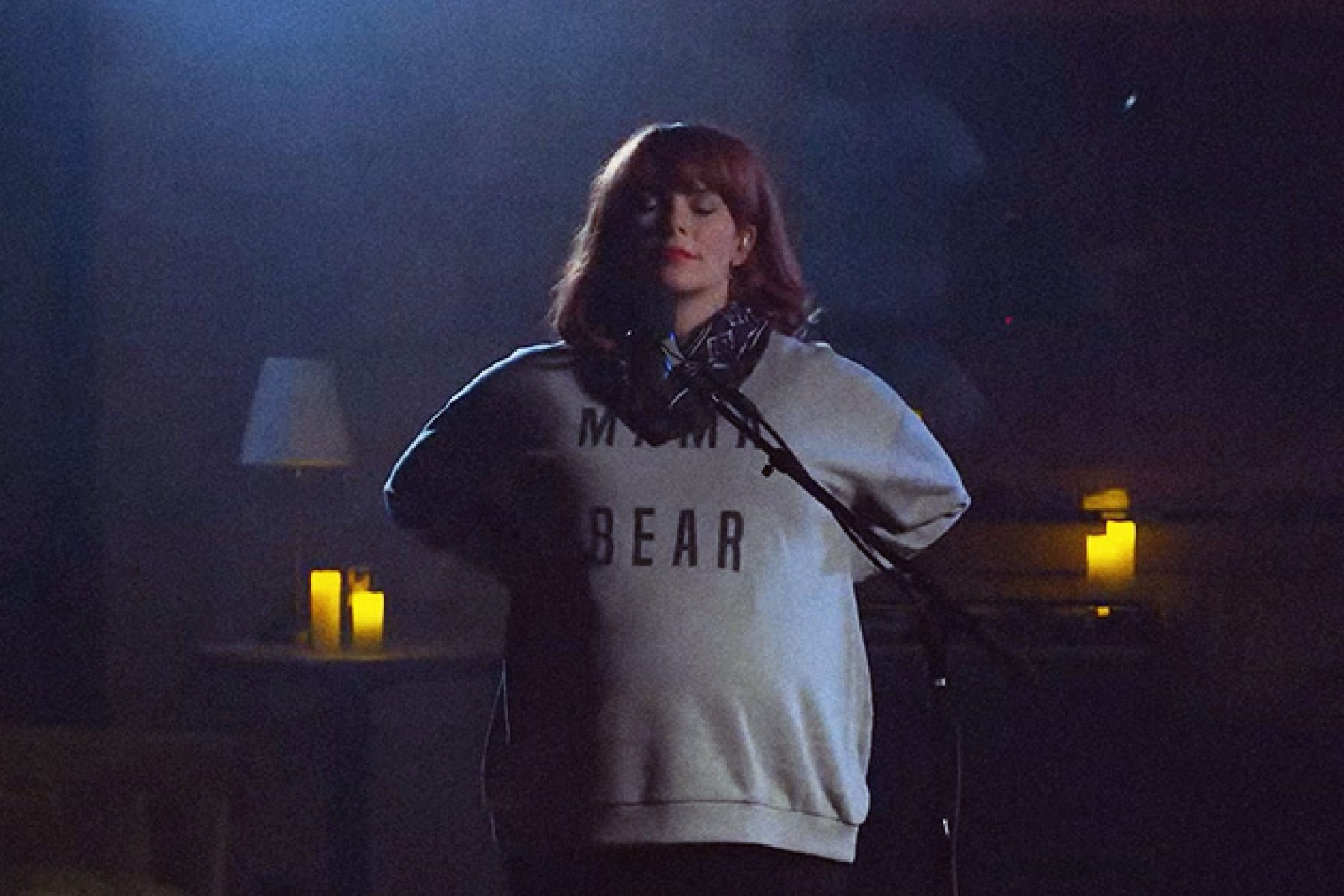 Annie J | Singer, Performer, Artist | Seattle